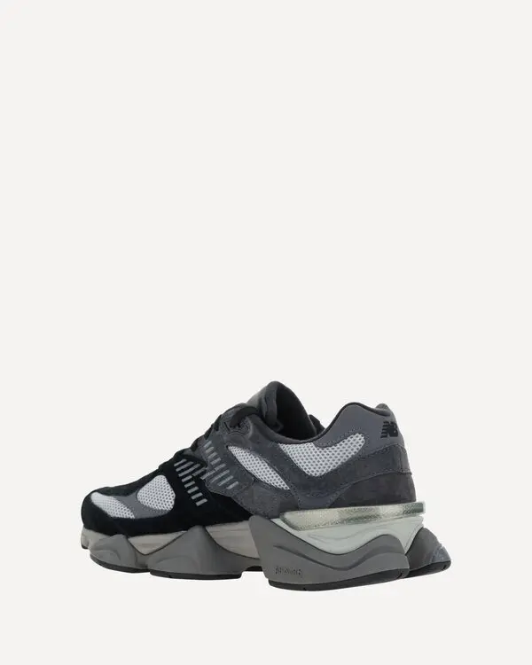 NEW BALANCE 9060 Sneakers - Black