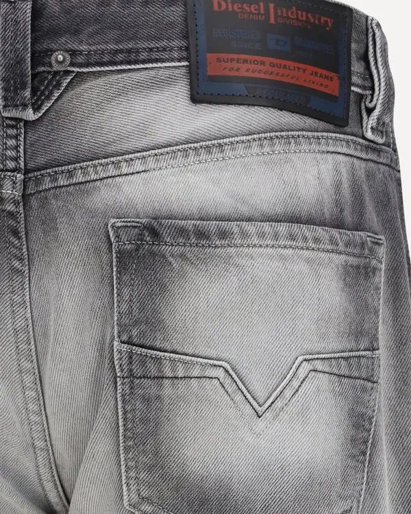 DIESEL® 1985 Larkee-fsi1 Bootcut Jeans