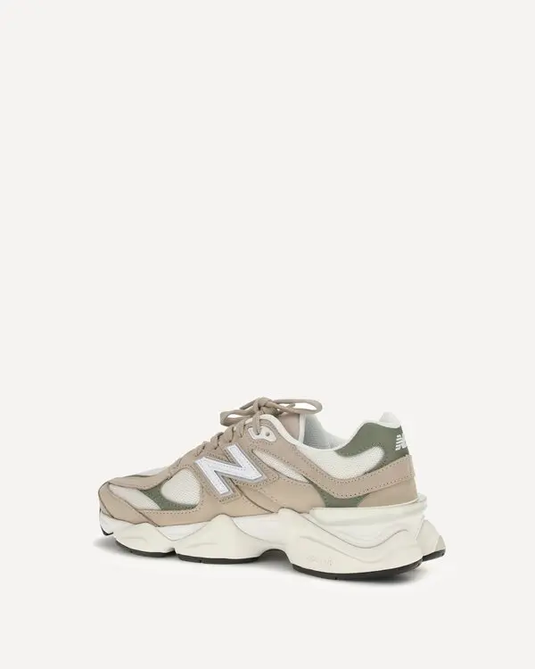 NEW BALANCE 9060 Sneakers