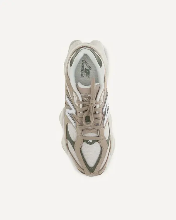 NEW BALANCE 9060 Sneakers