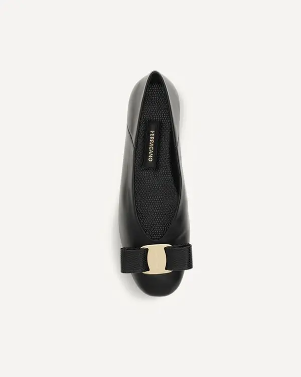 FERRAGAMO Vara Bow Ballerinas
