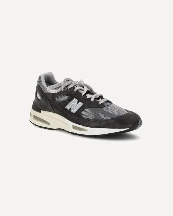 NEW BALANCE 991v2 Lace-up Sneakers - Multicolour