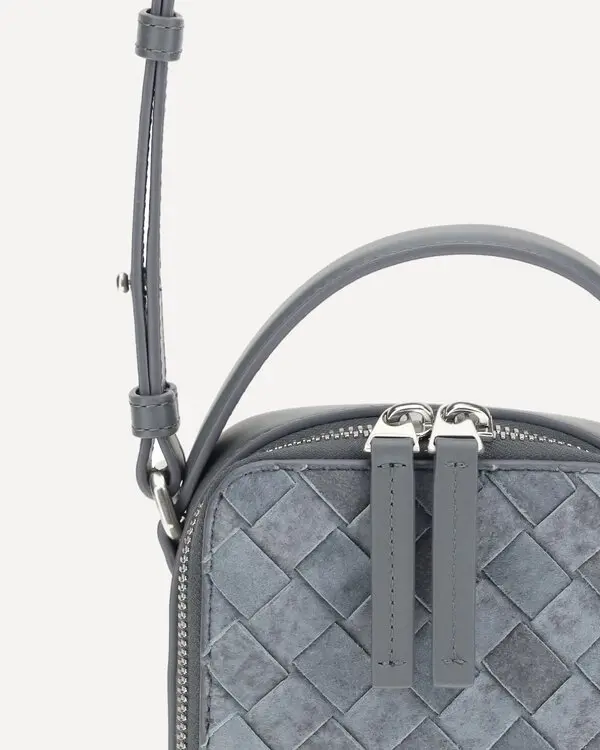Bottega Veneta Woven Phone Case - Light Blue