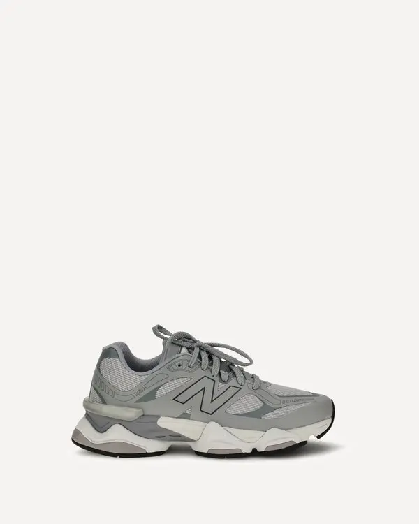 NEW BALANCE 9060 Sneakers
