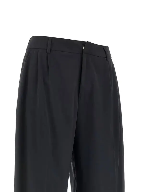 THESTROY Inno Pleated Wide-leg Trousers