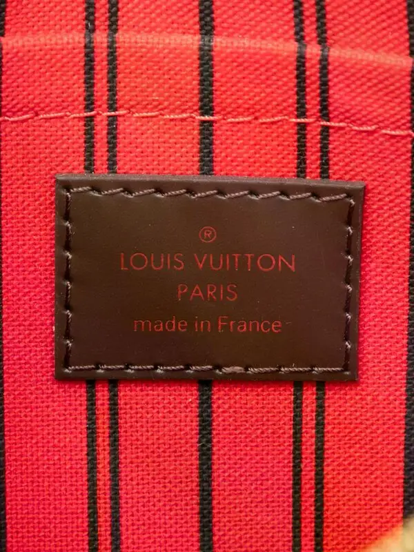 LOUIS VUITTON Damier Ebene Neverfull Mm Pouch