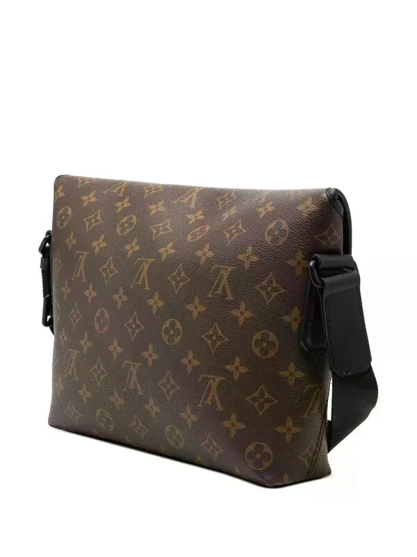 LOUIS VUITTON Monogram Macassar Magnetic Messenger Bag