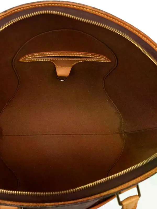 LOUIS VUITTON Monogram Ellipse Mm Handbag