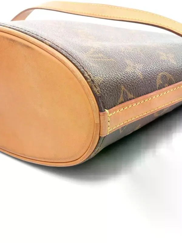 LOUIS VUITTON Monogram Shoulder Bag