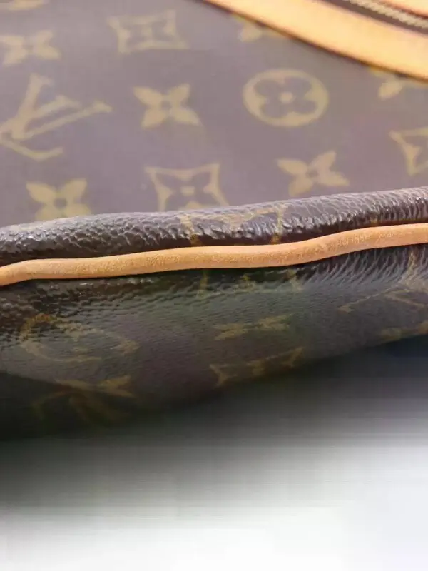 LOUIS VUITTON Monogram Pochette Bosphore Shoulder Bag