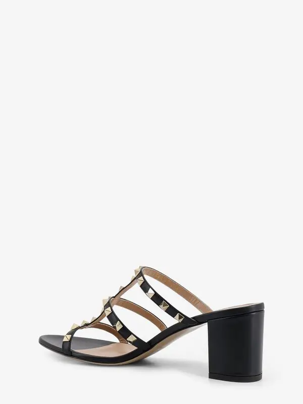Valentino Garavani Rockstud Leather Sandals With Iconic Side Studs - Multicolor