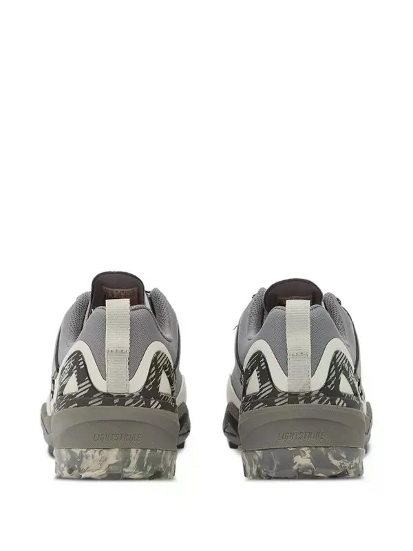 Adidas Skychaser Sneakers
