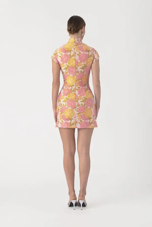 jada mini dress We are down to our last two Kivari Jada Mini Dress in Dark Indigo   Make it yours today to have in time for the weekend! It's your perfect go  to, style