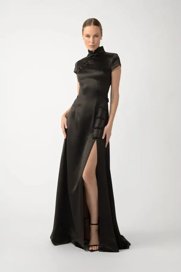 SAU LEE Pia Satin Gown With Mandarin Collar And Slit