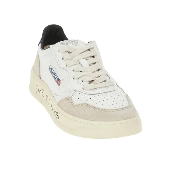 AUTRY Medalist Low "game Set Match" Sneakers