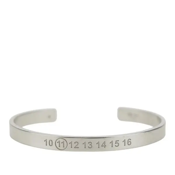 MAISON MARGIELA Engraved Numeric Logo Cuff Bracelet - Silver
