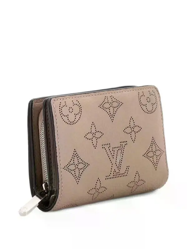 LOUIS VUITTON Clea Wallet Mahina Leather Small Wallets