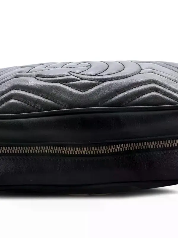 Gucci Matelassé Leather Shoulder Bag - Black