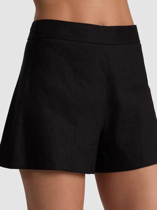 Alice + Olivia Hera Linen Short - Black