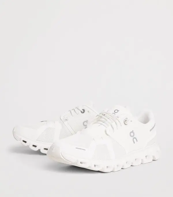 On Trainers - White