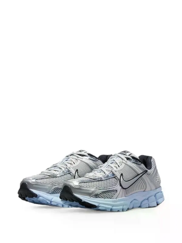 Nike Zoom Vomero 5 Sneakers