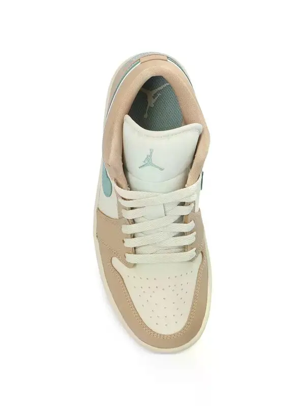 Nike Air Jordan 1 Low Sneakers