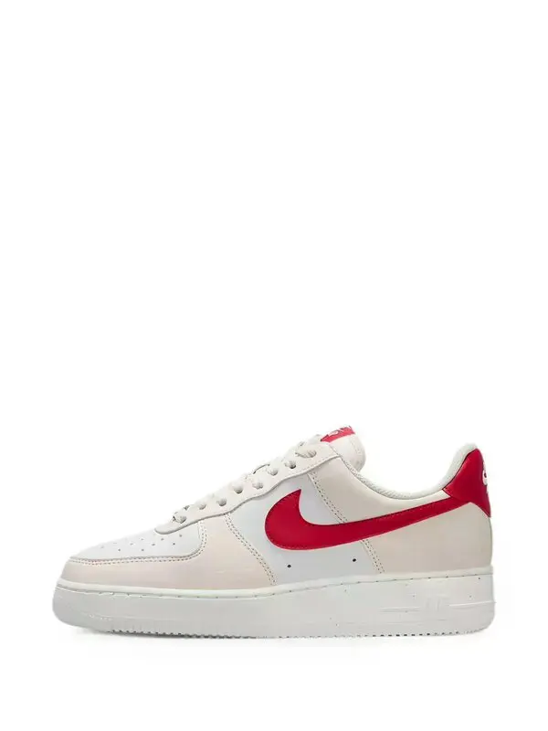 Nike Force 1 '07 Sneakers
