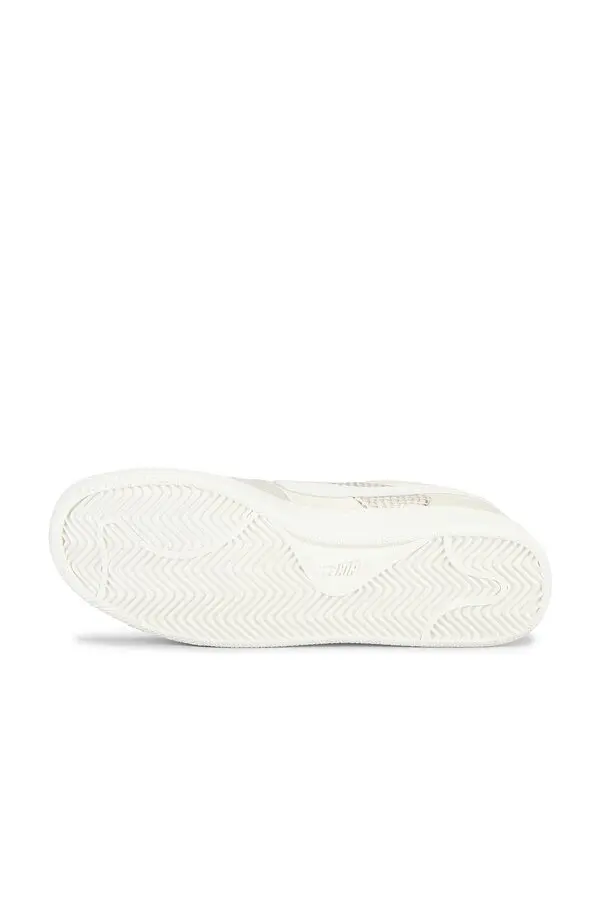Nike Tennis Classic Cs Prm Wtch Bnd - Pale Ivory