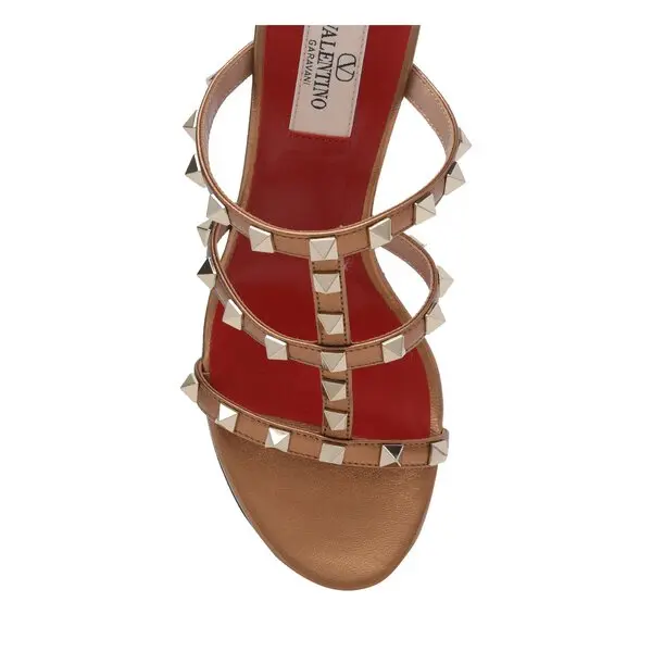 Valentino Garavani Rockstud Pump Sandals - Cream