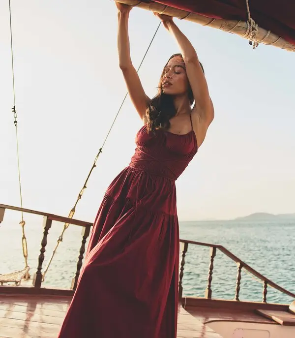 DÔEN Safia Dress In Organic Cotton Poplin - Deep Ruby