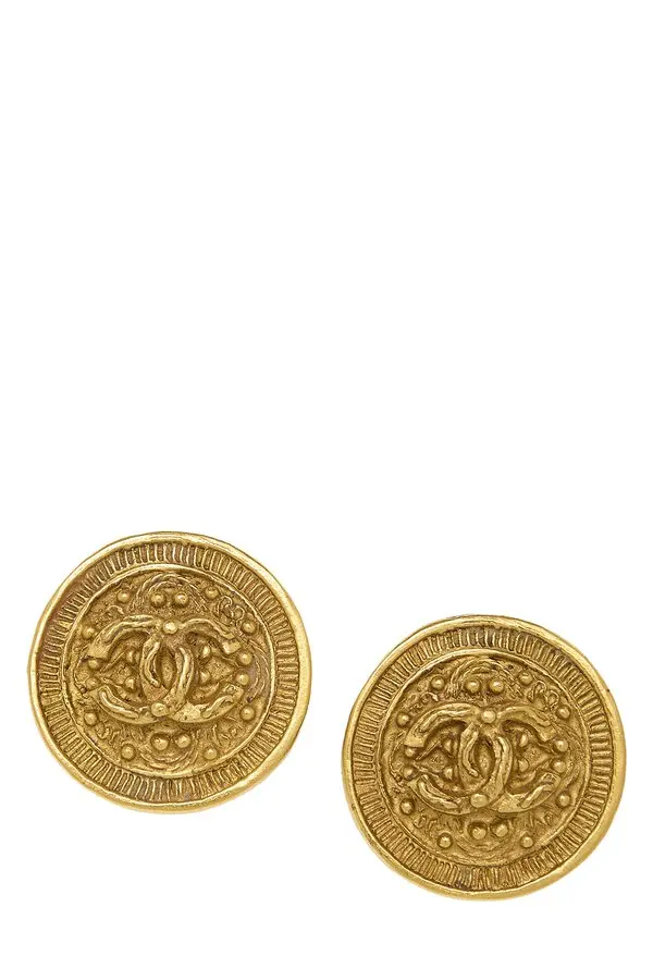 Chanel Filigree Cc Round Clip-on Earrings - Gold