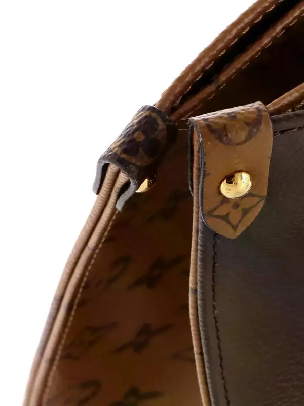 LOUIS VUITTON Giant Monogram Onthego Gm Tote Bag - Brown