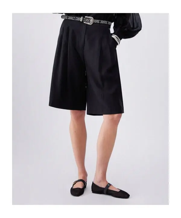 Liu Jo Tailored Bermuda Shorts With Dart Detailing