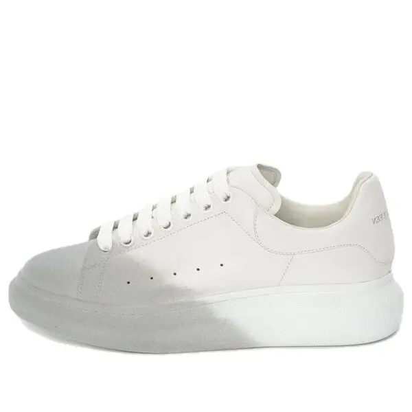 Alexander McQueen Oversized Two-tone Sneakers - White/grey
