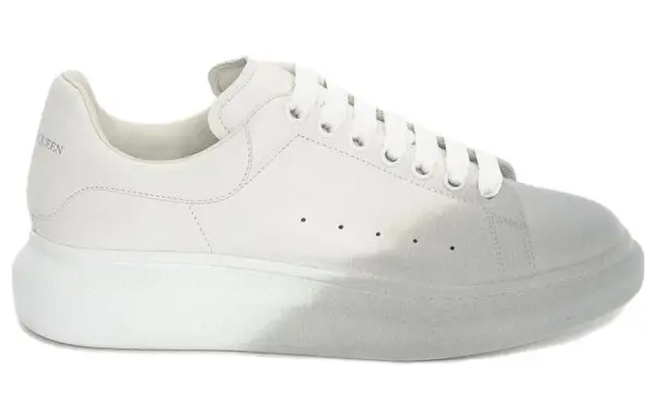Alexander McQueen Oversized Two-tone Sneakers - White/grey