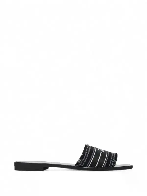 Karl Lagerfeld Skoot Iii Border Flat Sandals - Black