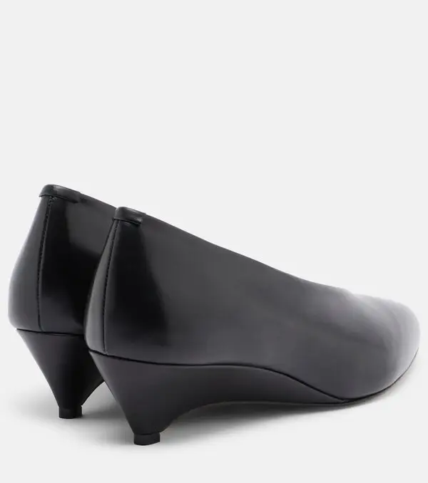 JIL SANDER Arc Leather Pumps - Black