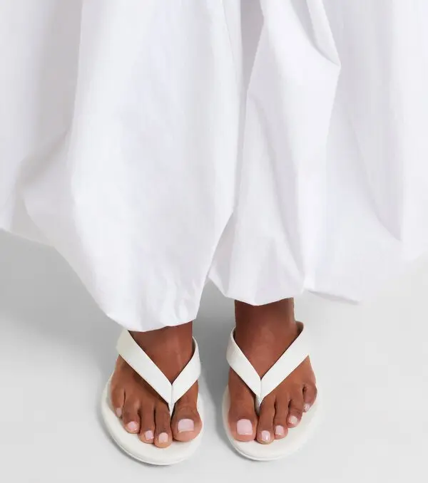 CHRISTIAN LOUBOUTIN Miss Z Thong Sandals - White