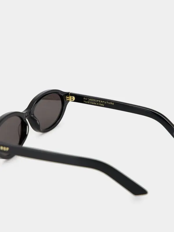RETROSUPERFUTURE Parola Oval Frame Sunglasses - Black