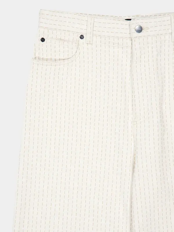 Fendi Straight Cut Denim Jeans With Beige Topstitching