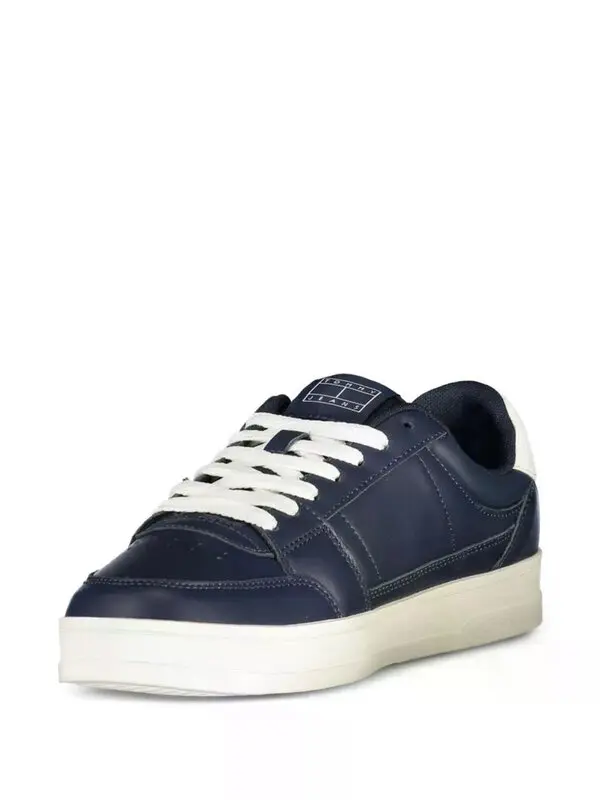 Tommy Hilfiger Greenwich Logo-patch Leather Sneakers