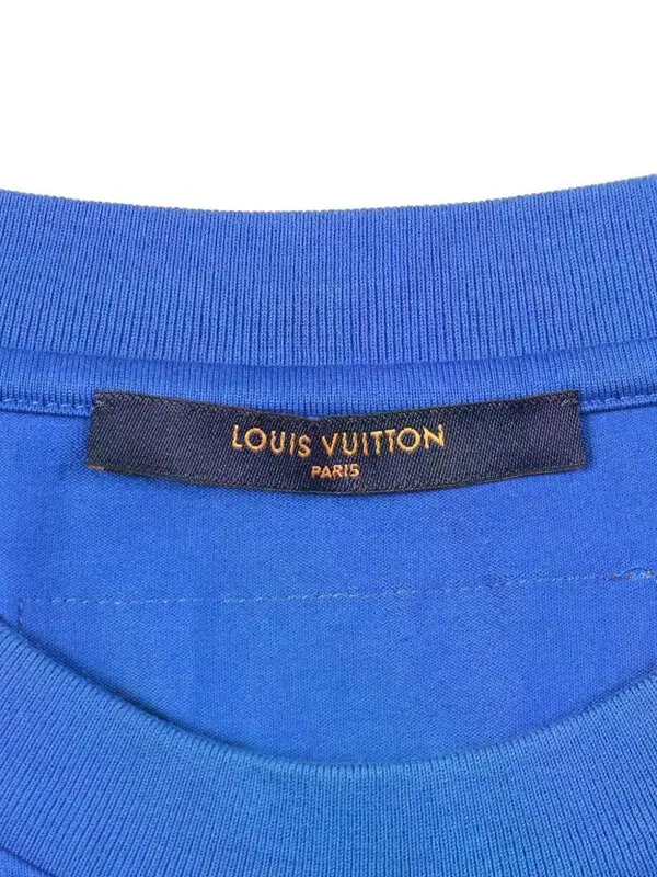 LOUIS VUITTON Embossed Logo T-shirt