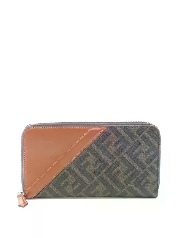 Fendi 2000s Diagonal Zip Round-zipper Wallet
