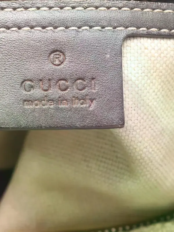 Gucci Gg Supreme Canvas Shoulder Bag