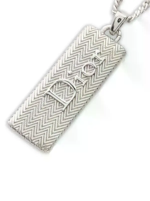 Dior Guilloche Plate Pendant Necklace - Silver