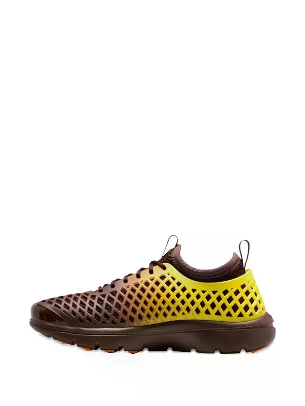 Nike Rejuven8 Run Cage-detail Sneakers - Yellow