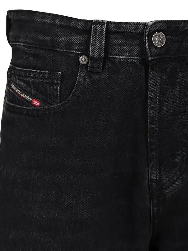 DIESEL® 2001 D-macro Jeans