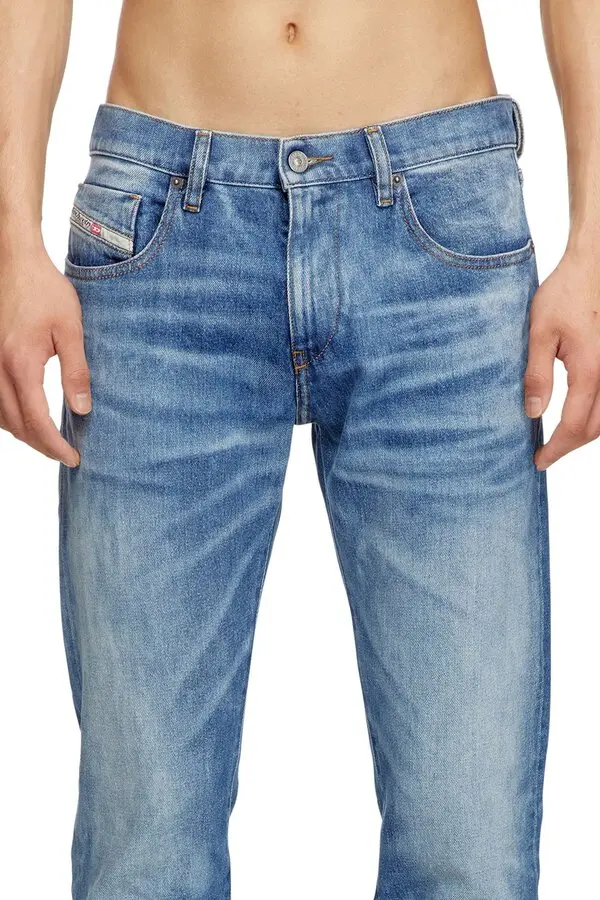 DIESEL® 2019 D-strukt Slim Jeans - Medium Blue