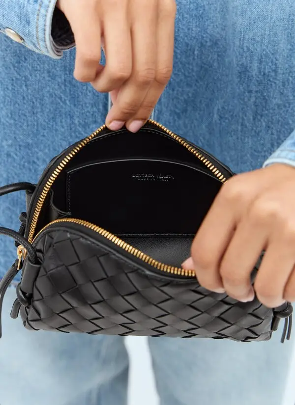 Bottega Veneta Intrecciato Concert Pouch - Black