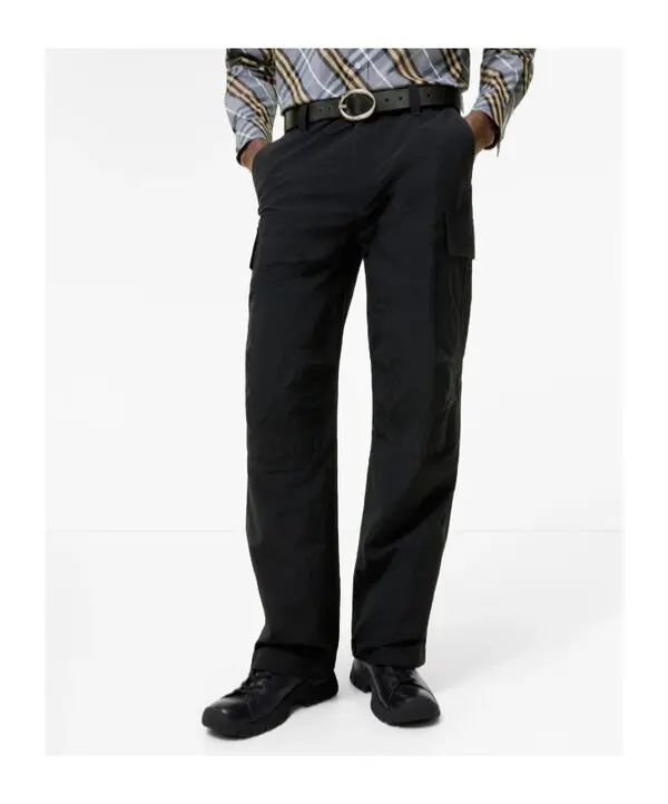 Burberry Nylon Cargo Trousers With Embroidered Equestrian Knight Design - Navy